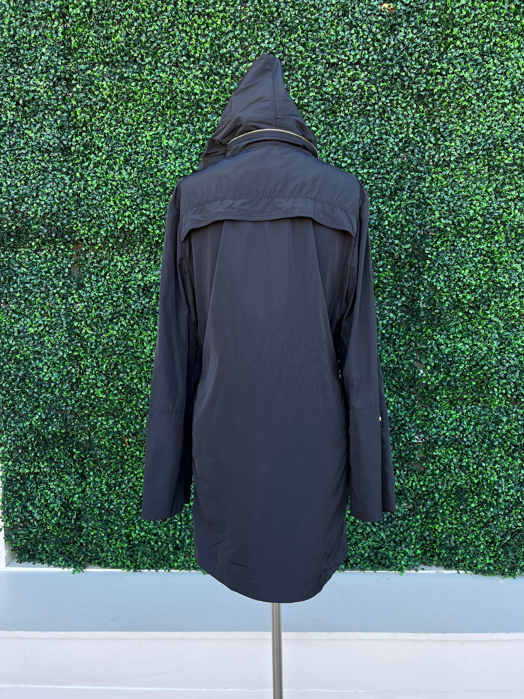 Tafani Unlined 100% Waterproof Raincoat – Très Chic Boutique